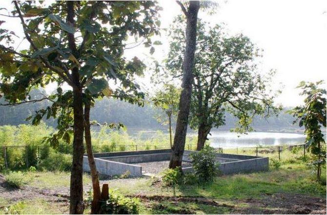 gujarat travel padamdungri is place to visit for this vacation in gujarat