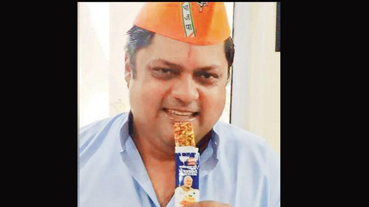 Made in Gujarat saffron cap worn by BJP MPs| બીજેપીના સંસદસભ્યોએ પહેરી ...