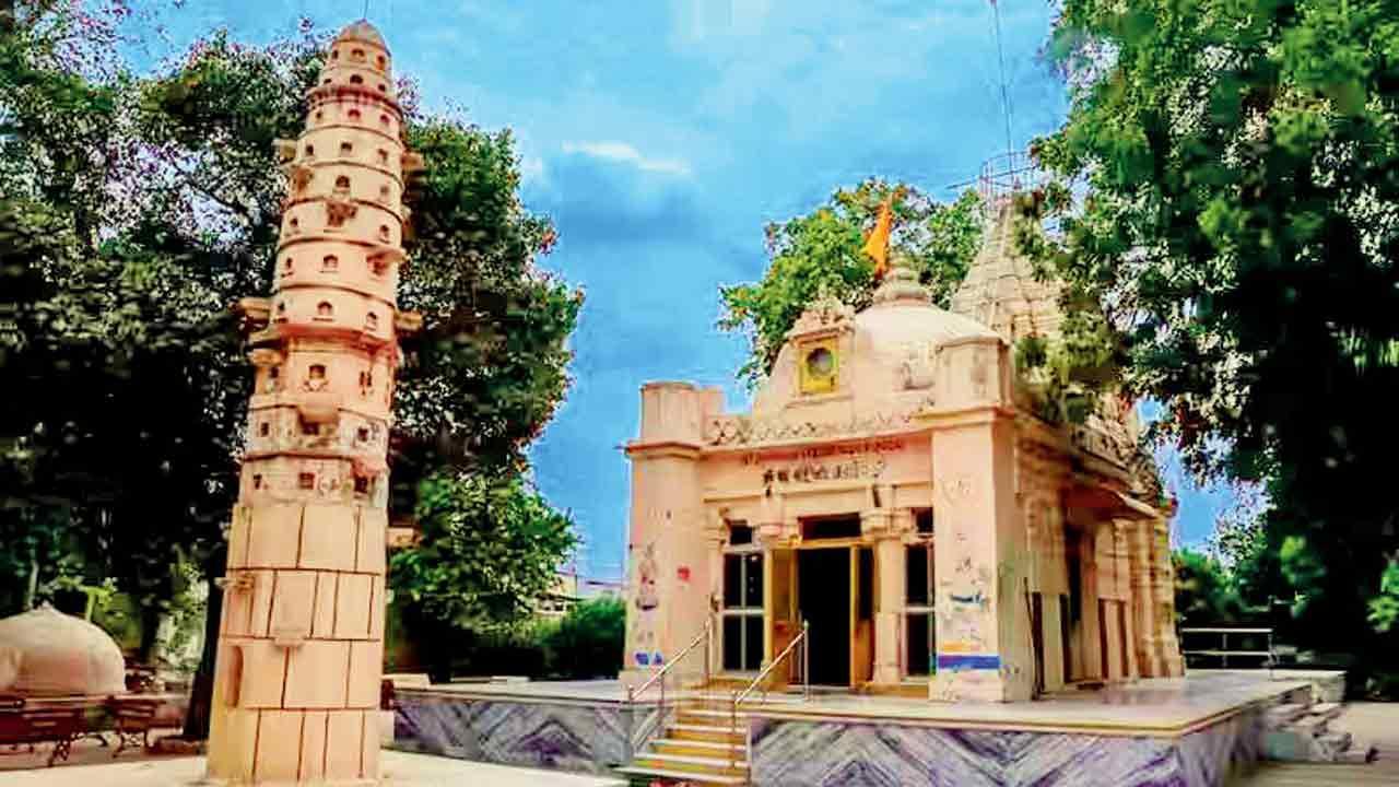 Alpa Nirmal has written about the Famous Chandreshwar Mahadev Temple of ...