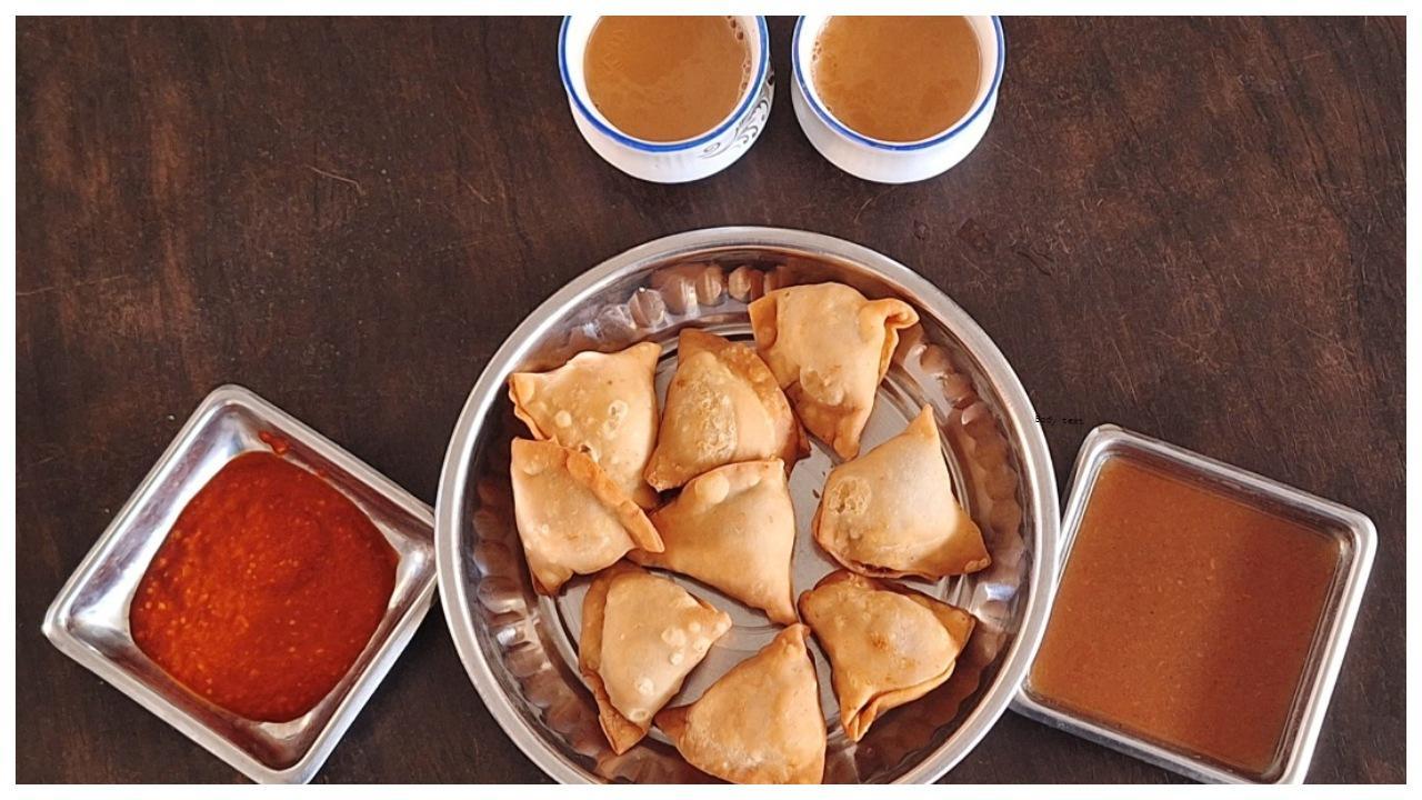 Jyaafat: Sixty years of yummy Samosa at Barejadi station |જ્યાફતઃ ...