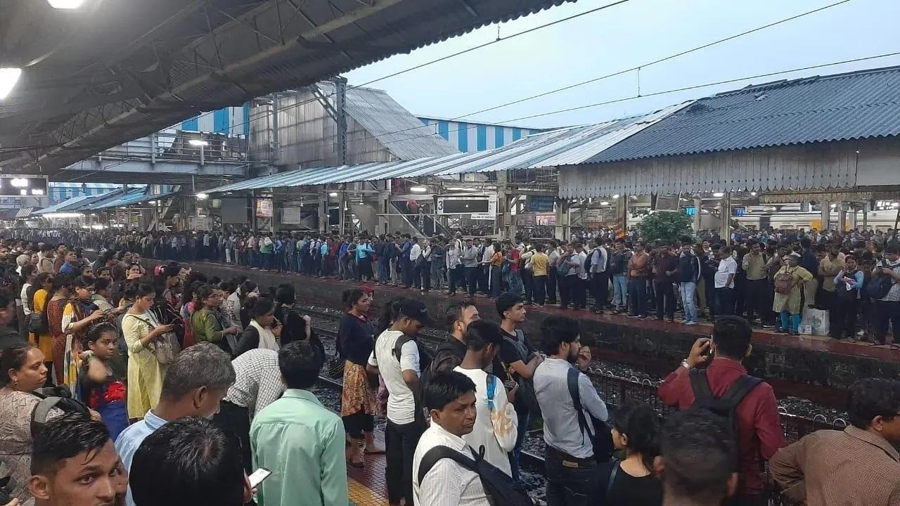 Mumbai Rains local Train service hit : Chaos at Railway Station as ...