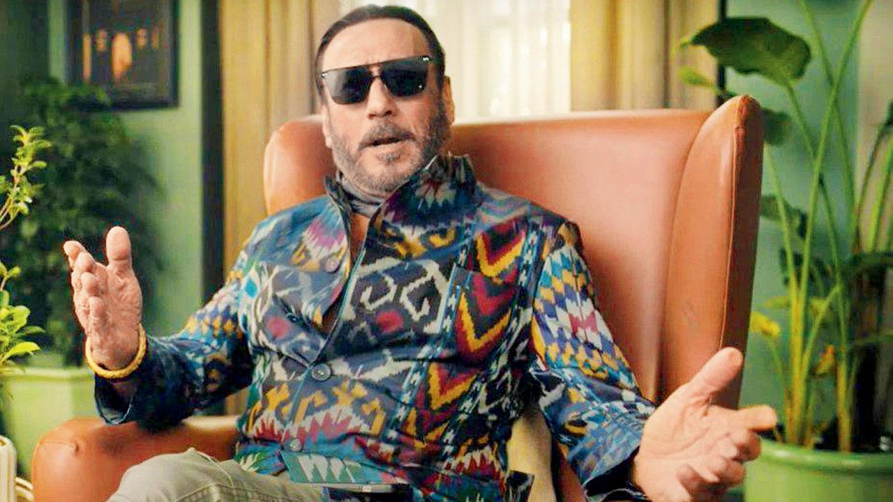 Jab Kutte bhaunke...Jackie Shroff has given his definition of fashion ...