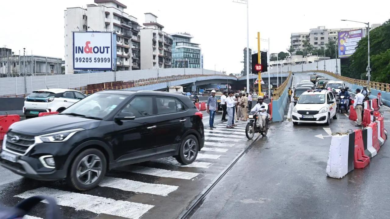 Photos: Connection Barfiwala flyover and Gokhale Bridge in Andheri ...