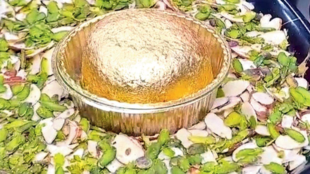 Surat celebrates with ghari: from saffron-pistachio to 24-Carat Gold ...