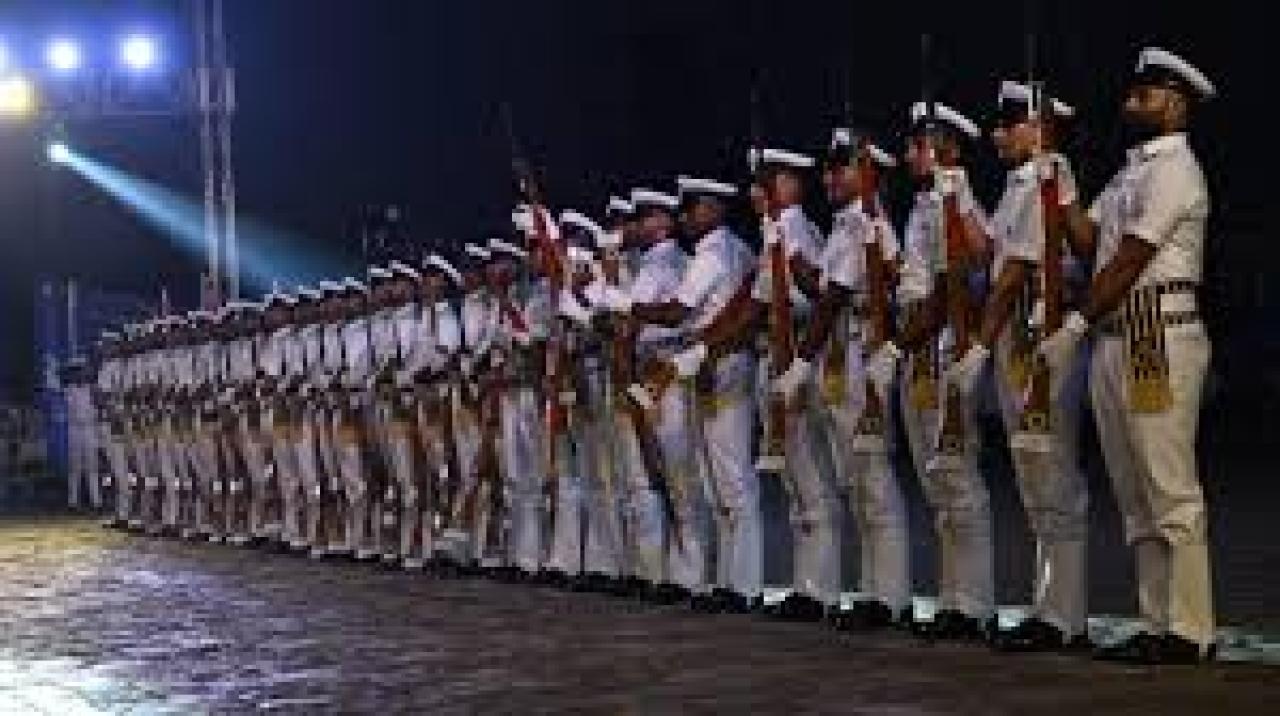 In Response to Pahalgam Attack, India Navy Unleashes Warships and Live ...